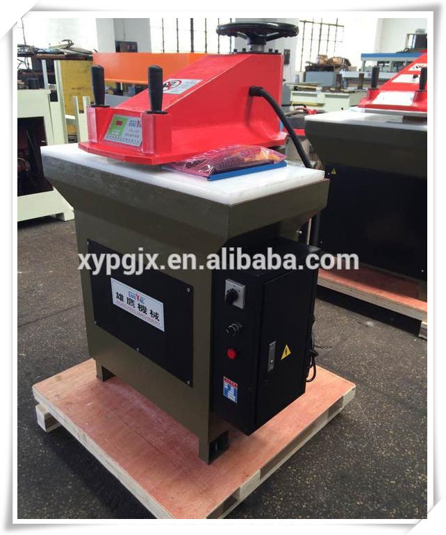Buy Swing Arm Cutting Machine/cloth Cutting Press Machine from Yancheng ...