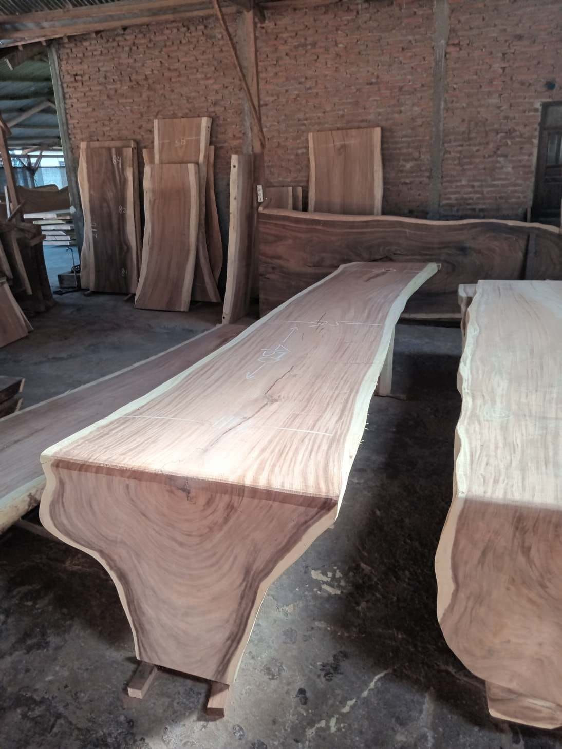 Buy Waterfall Dining Table from Mebel Trembesi Jepara, Indonesia ...