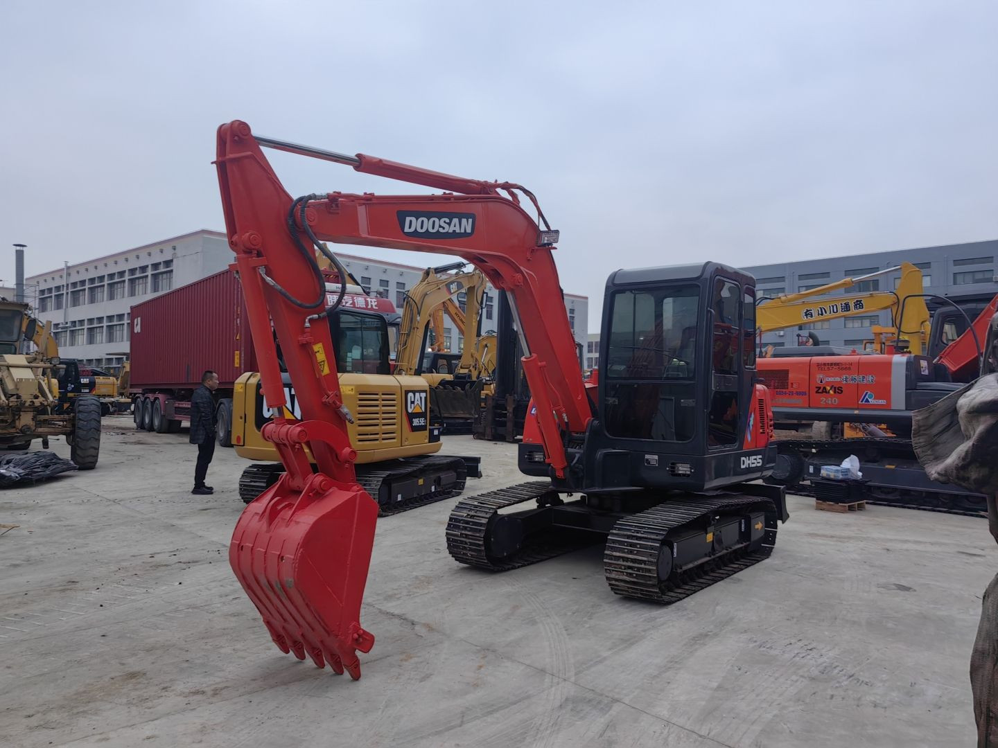 Buy Doosan Small Excavators D55 Dh60 Dx55 Mini Excavator from PF ...