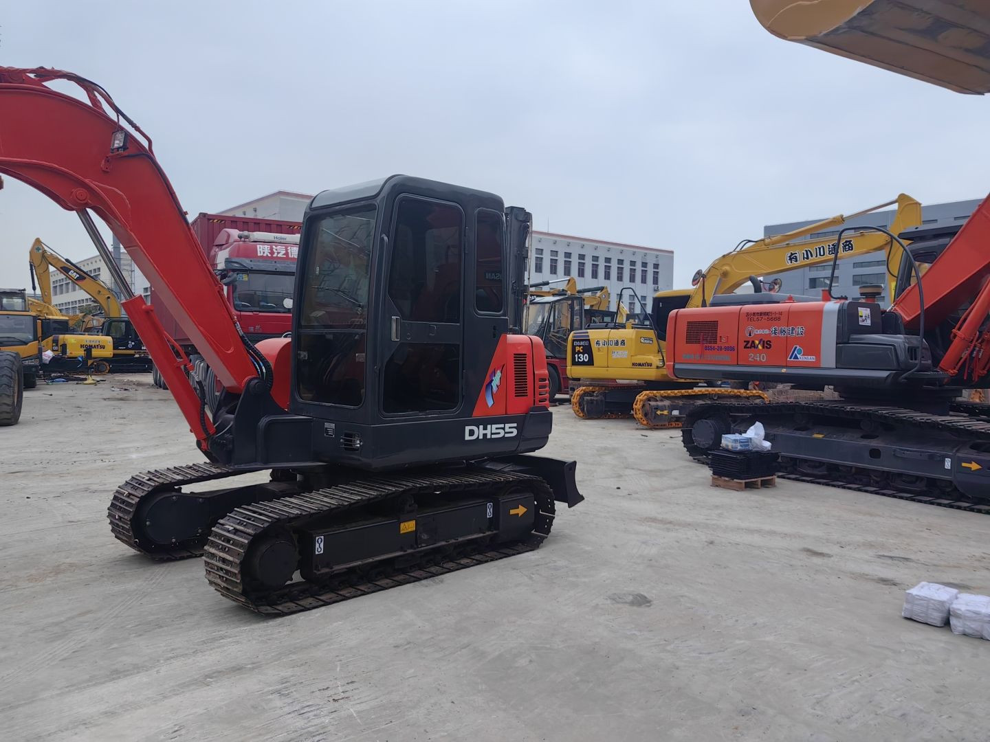 Buy Doosan Small Excavators D55 Dh60 Dx55 Mini Excavator from PF ...