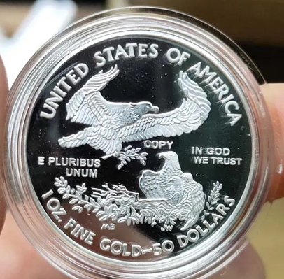 Buy Custom Logo Coin Zinc Alloy Engraved Gold Coin from Yuhaibadge ...