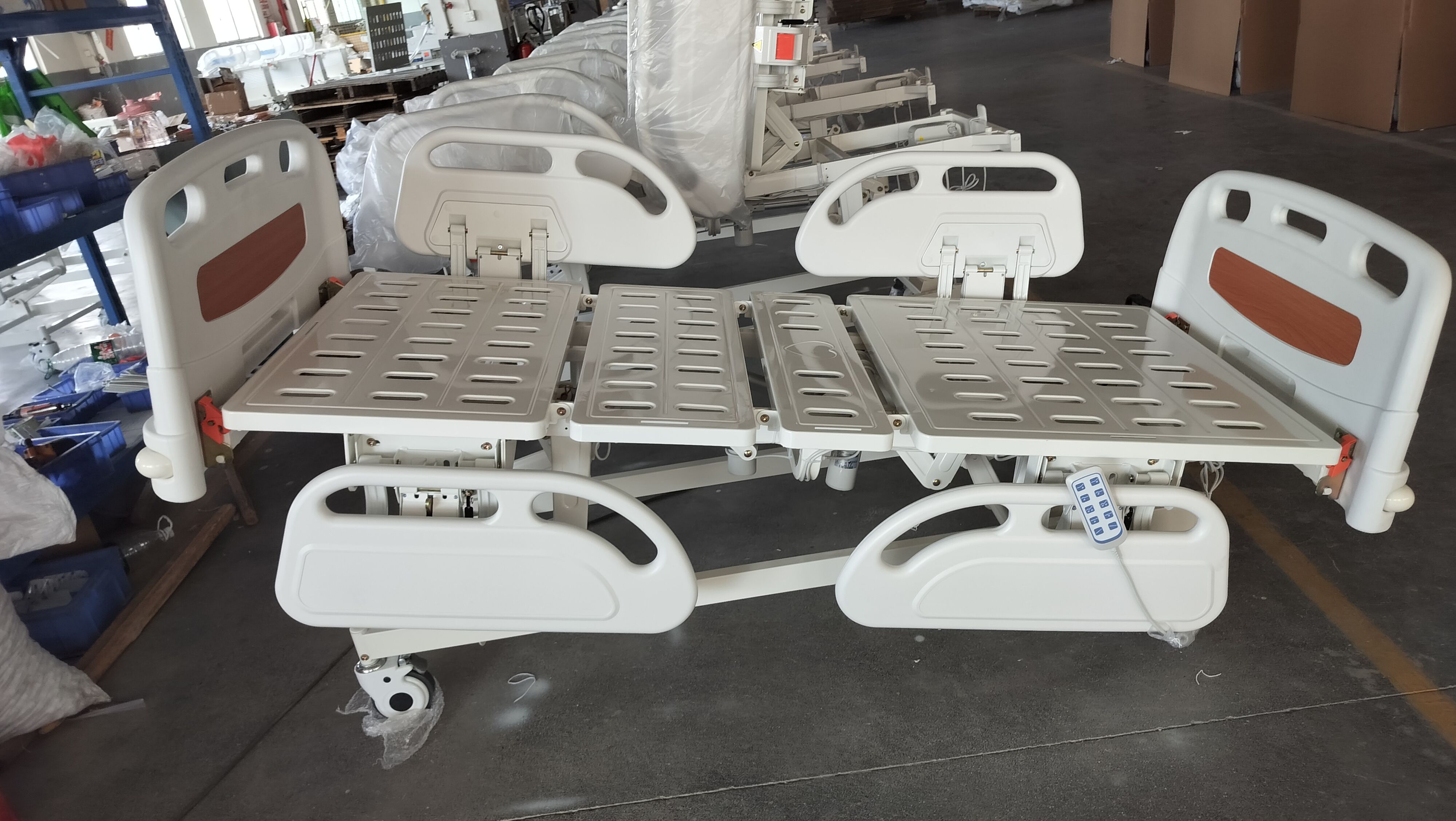Buy 5 Functions Electric Hospital Beds,medical Beds And Patient Beds ...