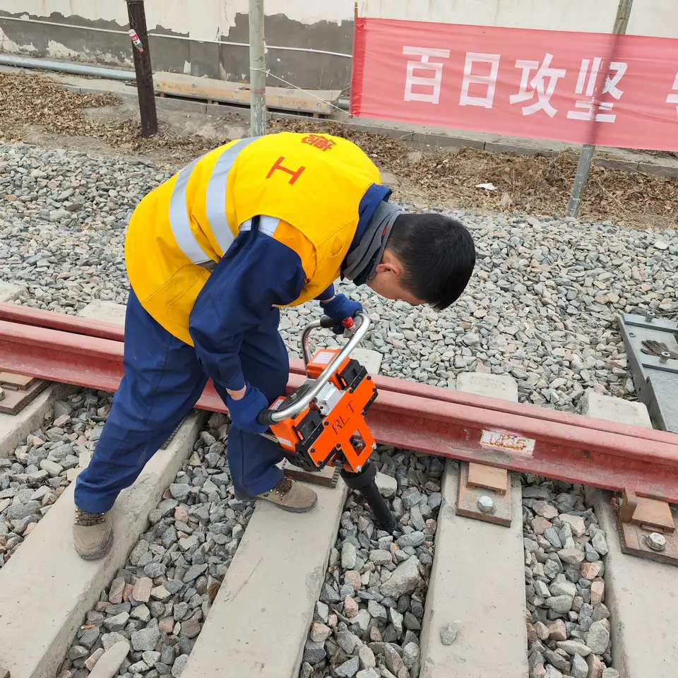 Buy Battery Powered Rail Tamper Portable Railway Vertical Tamper from ...