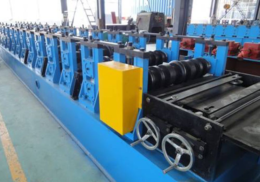 Buy High Way Guard Rail Machine from Nantong Reliantt Machinery CO.,Ltd ...
