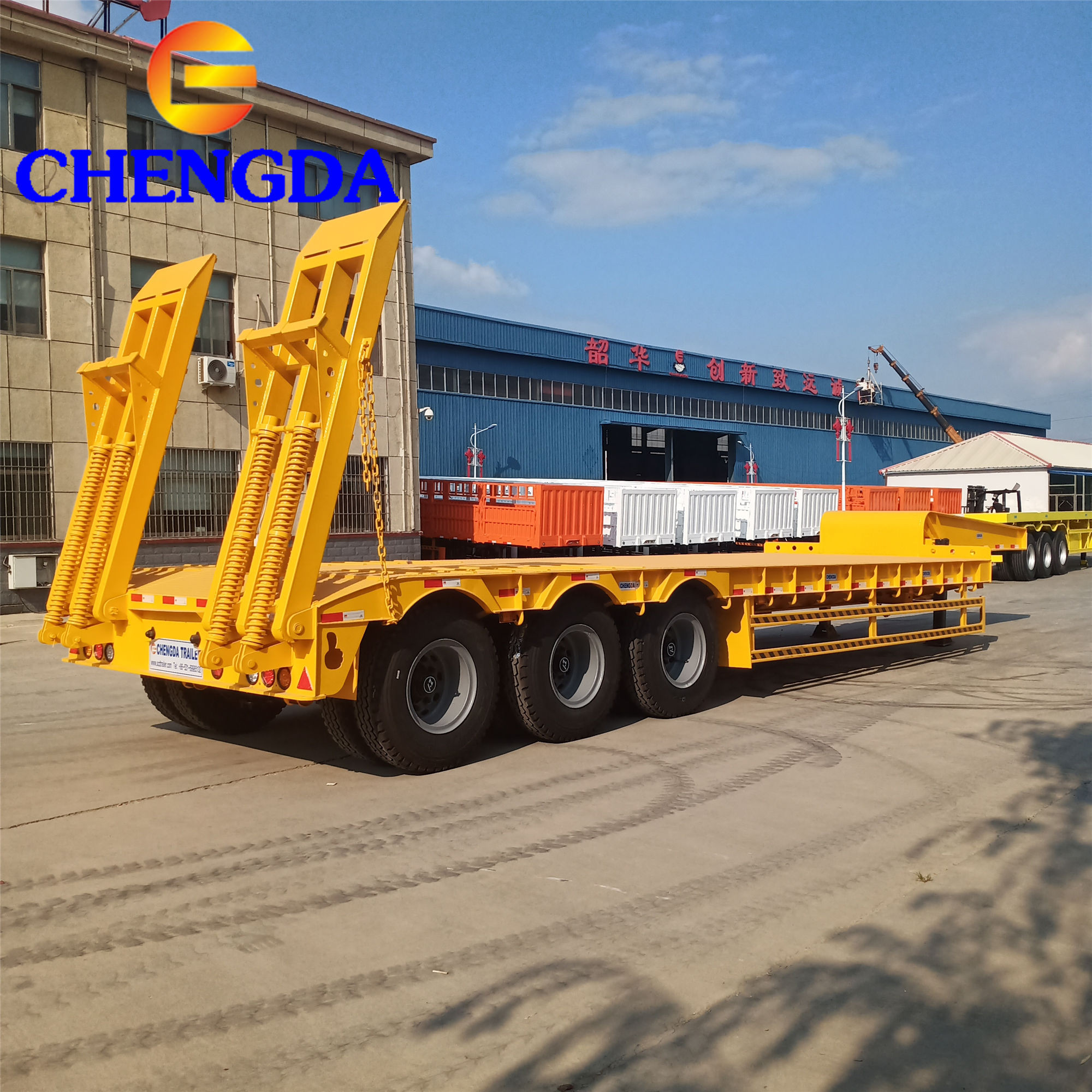 Buy 3 Axle 80t Lowbed Low Bed Semi Trailer 100 Ton Lowboy Loader from ...