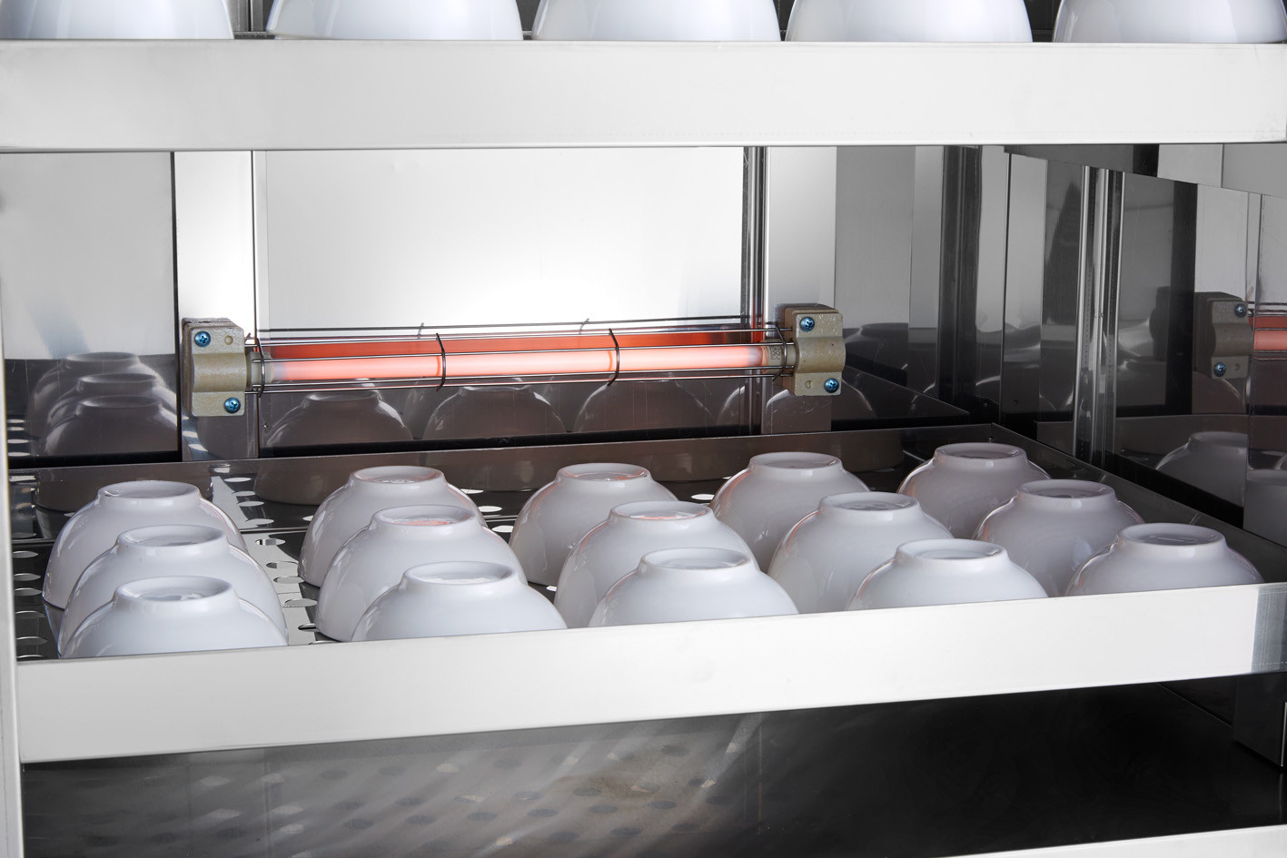 Buy Commercial Tableware Disinfection Cabinet Uv Sterilization 450l ...