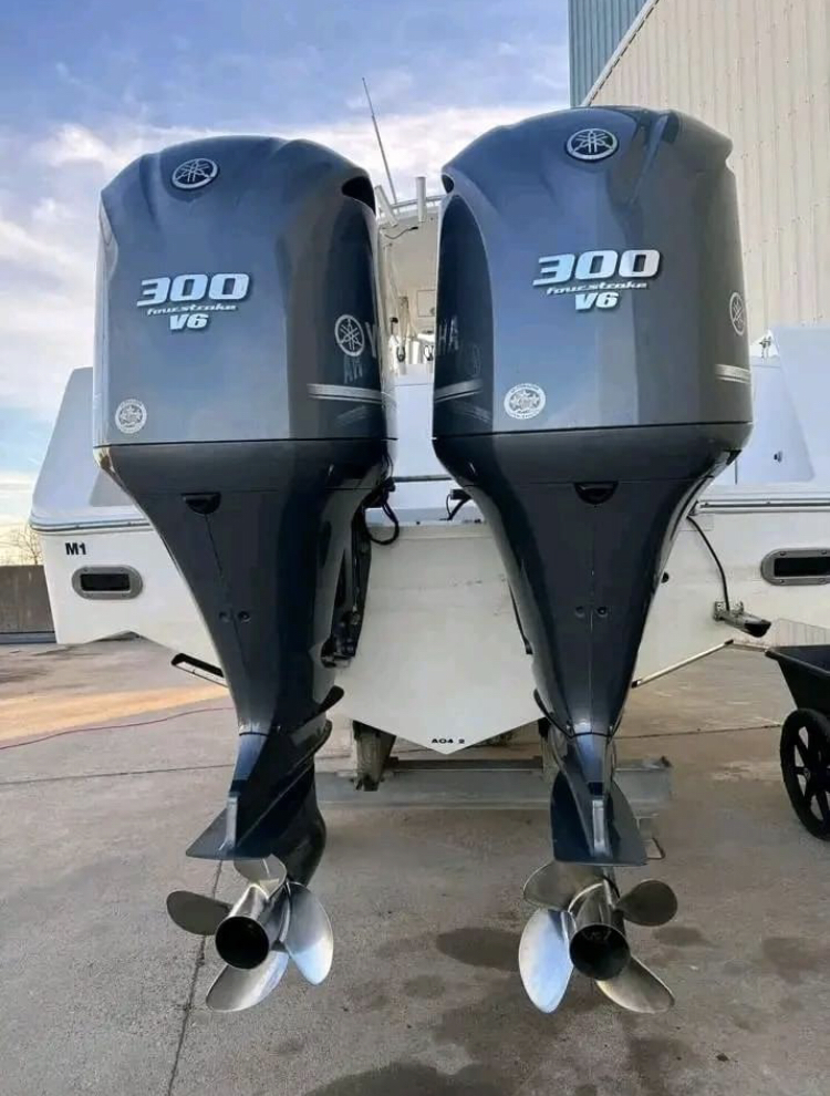 Buy Twin Used Yamaha 300 Hp 4 Stroke Outboard Motor Engine from MARINE ...