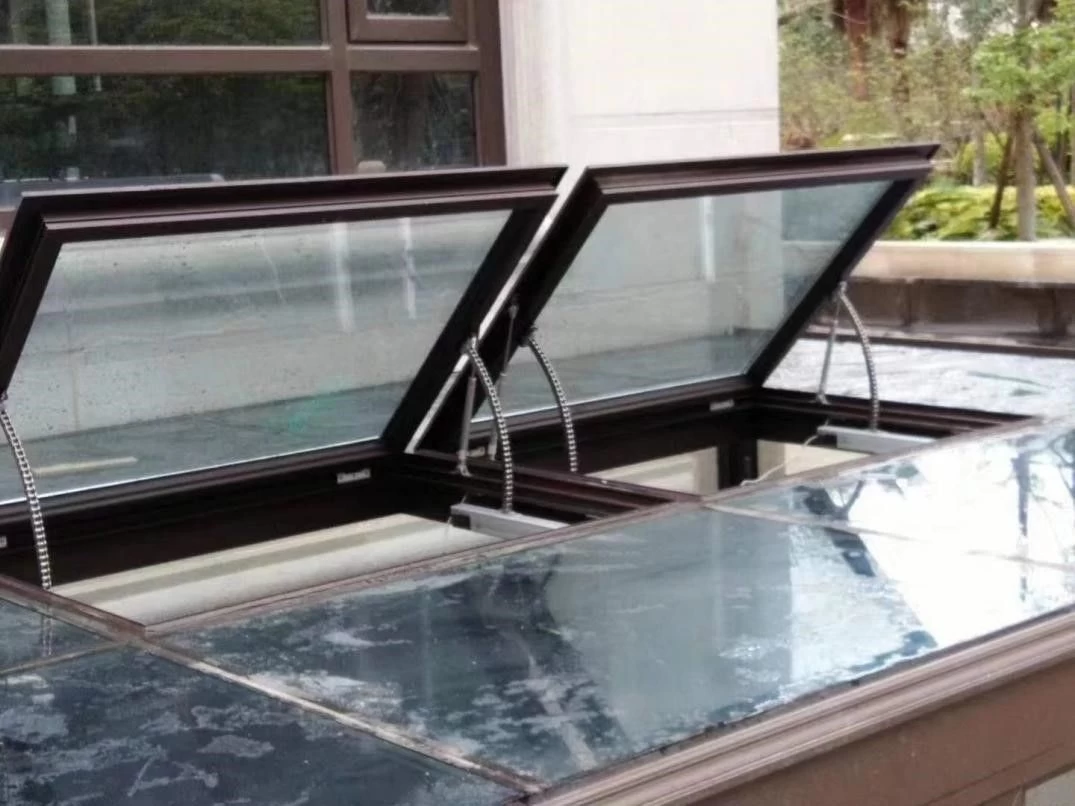 Buy Premium Universal Electric Sunroof from Linqu Mingjia Metal ...