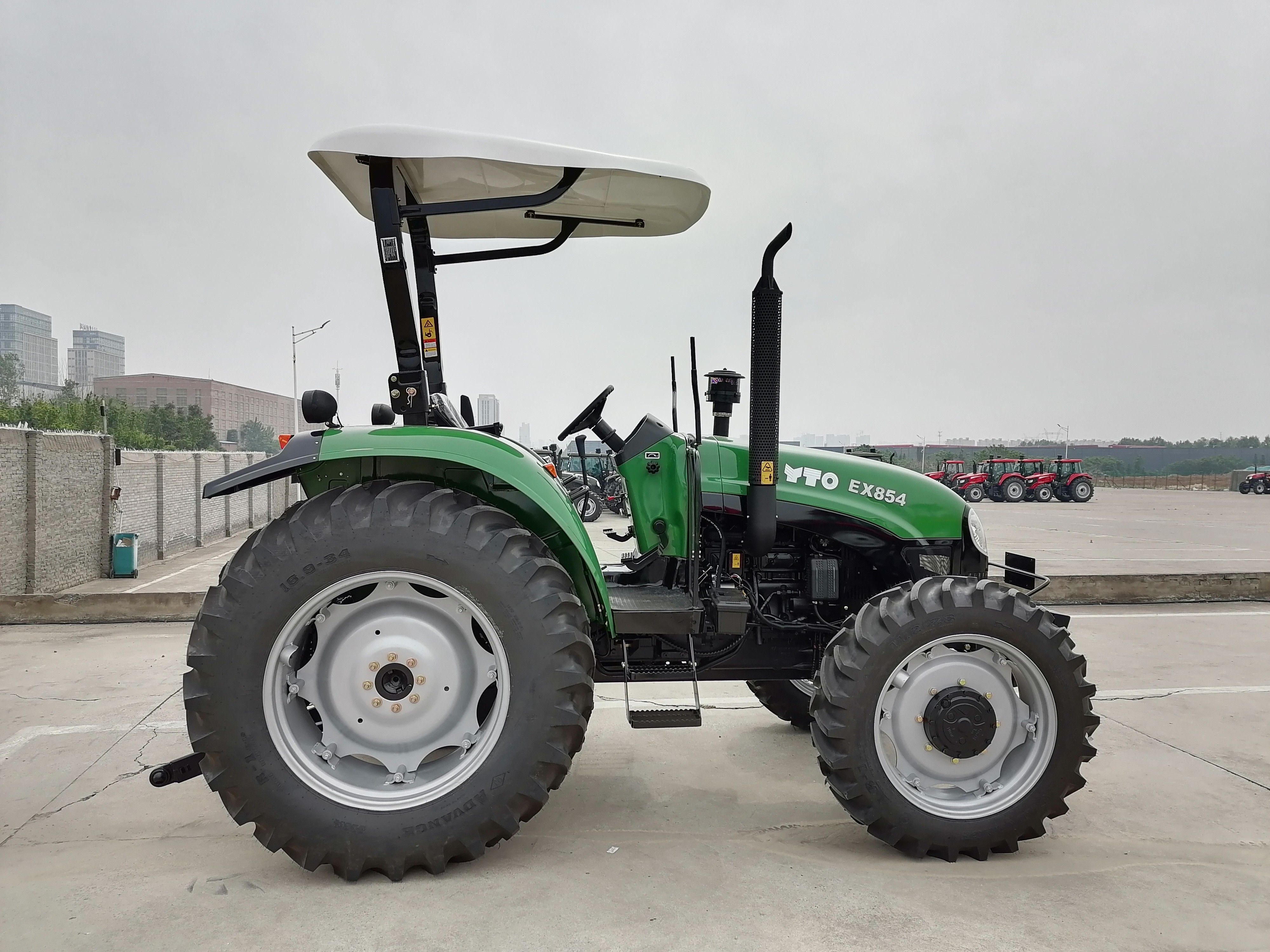 Buy 85hp Wheeled Farm Tractor from NINGBO JUHONGTONG SUPPLY CHAIN CO ...