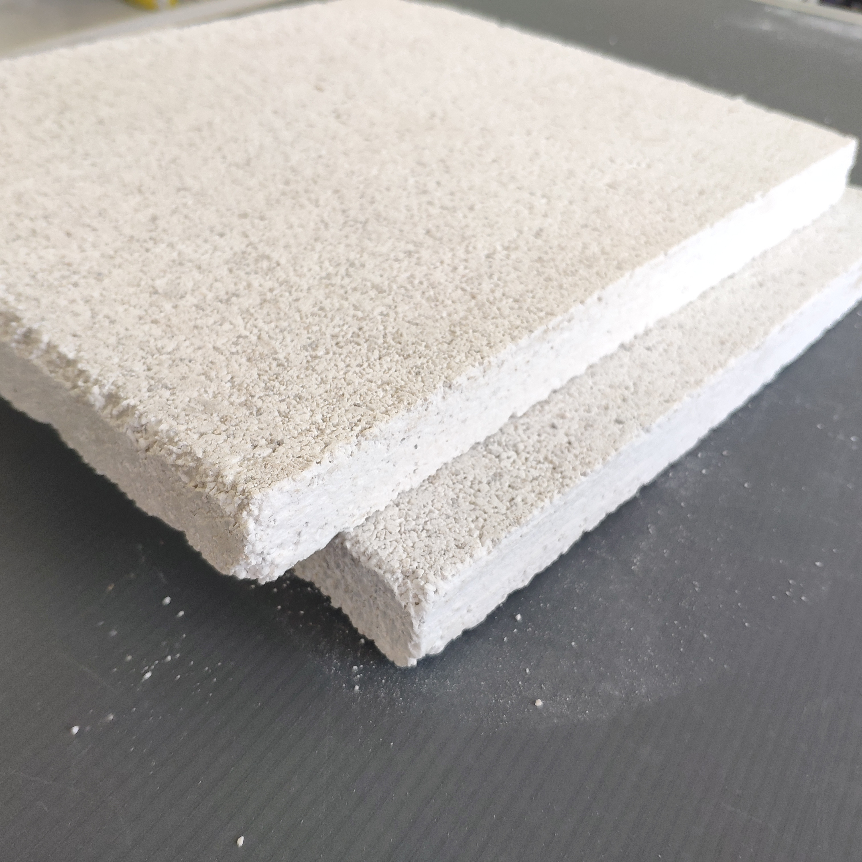 Buy Fire Resistant Board Perlite For Door Core from Henan Blider Mining ...