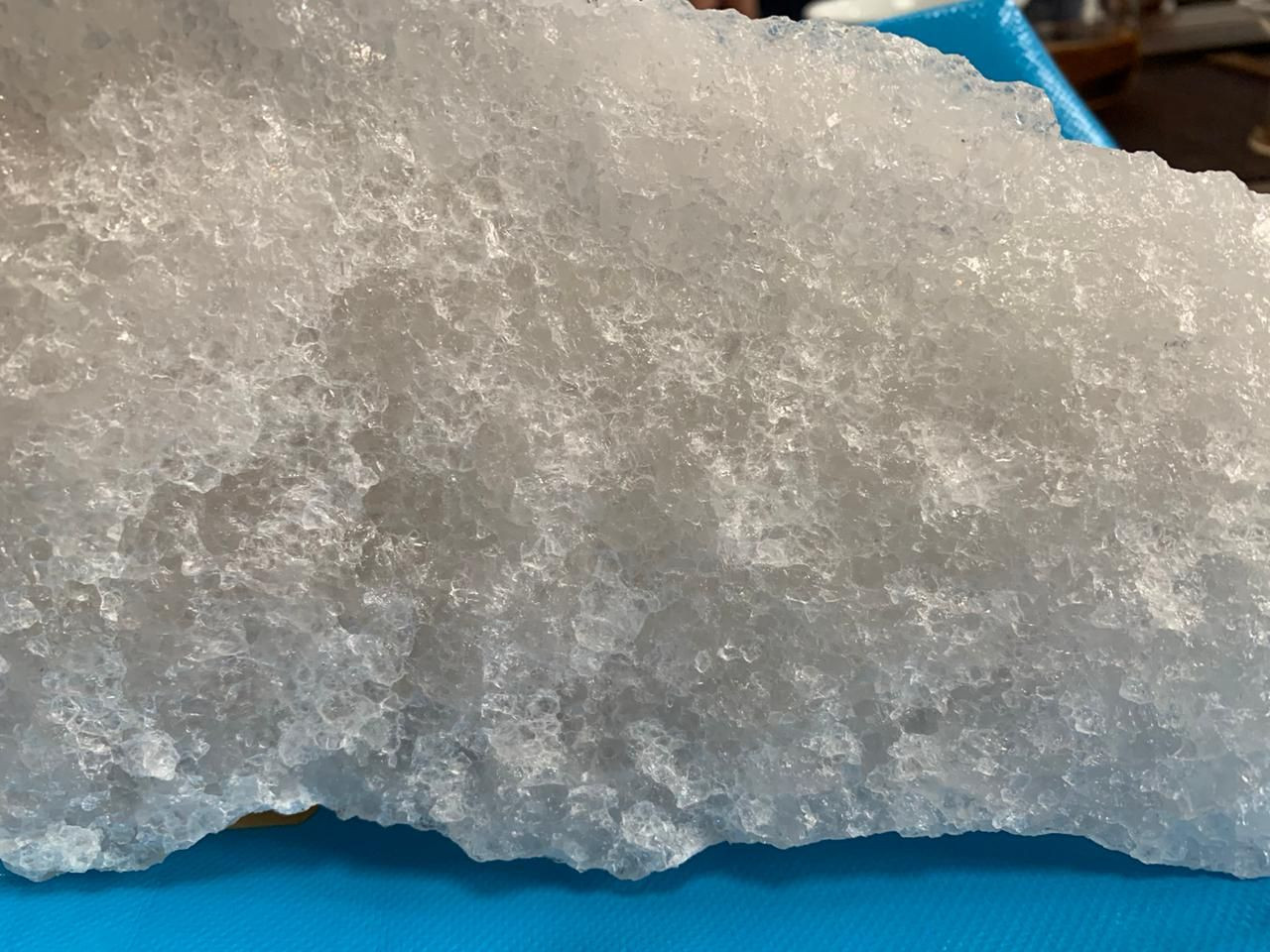 Buy High Purity Quartz Lumps from Omega Minerals, India | Tradewheel.com