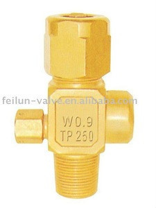 Buy F-2 Oxygen Tank Valve With Safety Device from Danyang Feilun Gas ...