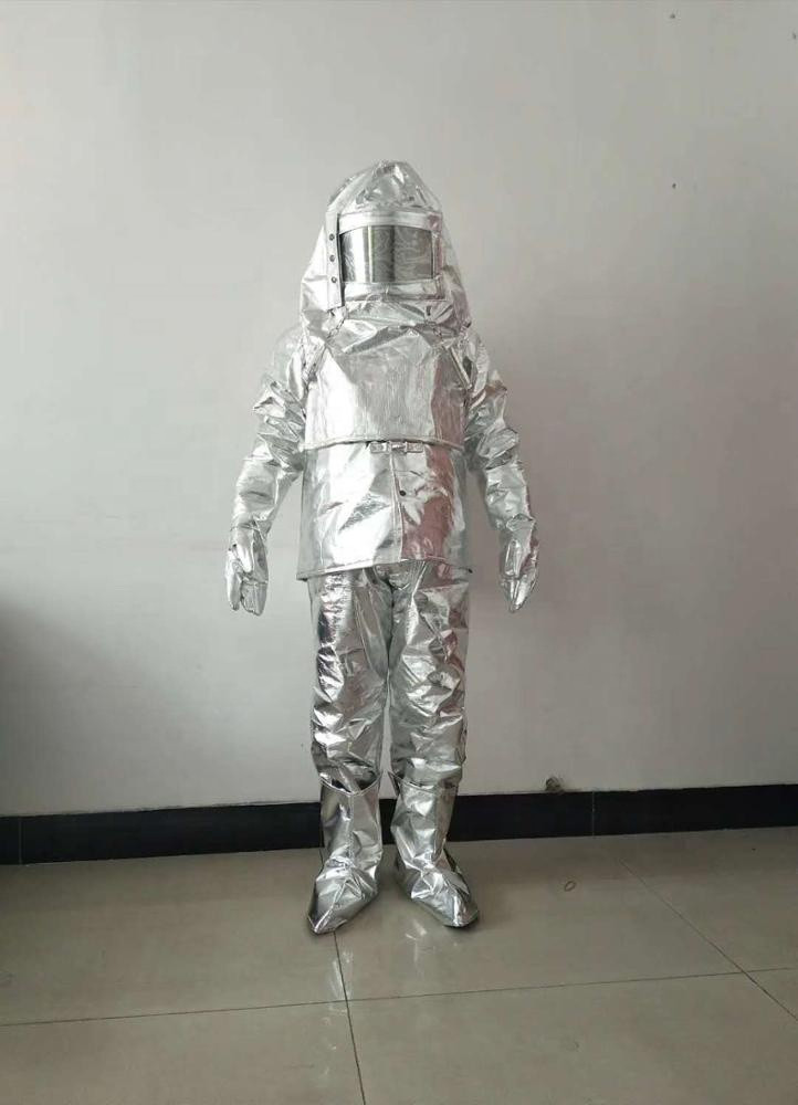 Buy Aluminized Coated Aramid Fireman Suit For Fire Fighting Heat ...