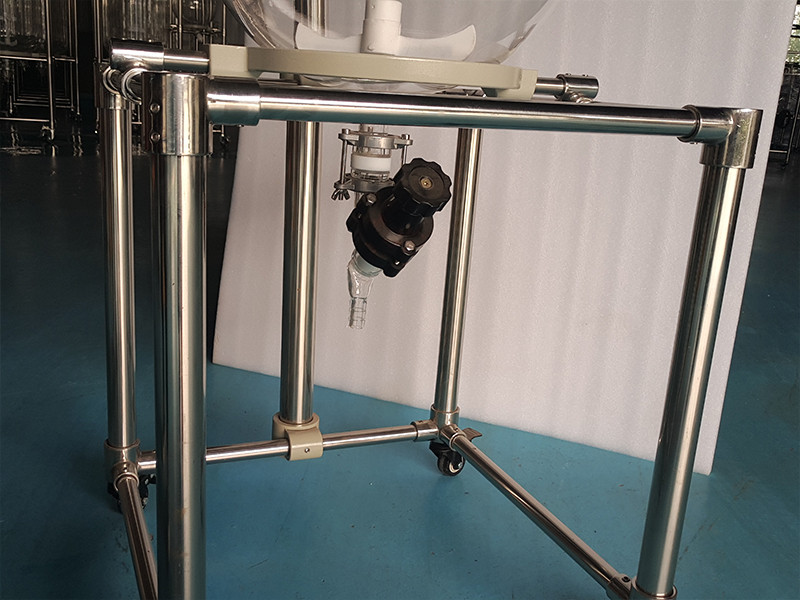 Buy Chemical High Borosilicate Glass Lab Separation Equipment Oil Water ...