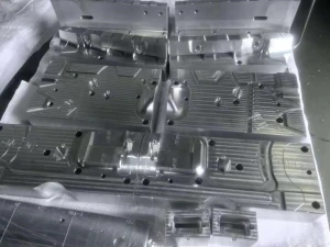 Buy Injection Mold For 3c Electronic Shell Packaging from Qisheng ...