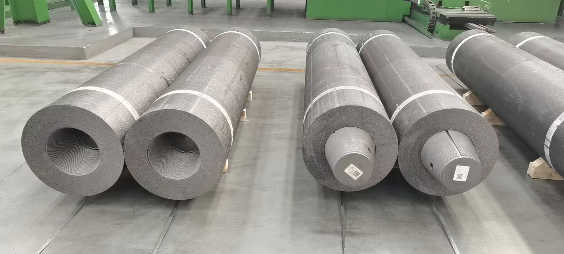 Buy Uhp Graphite Electrode from Xinyu Graphite Co., Ltd, China ...