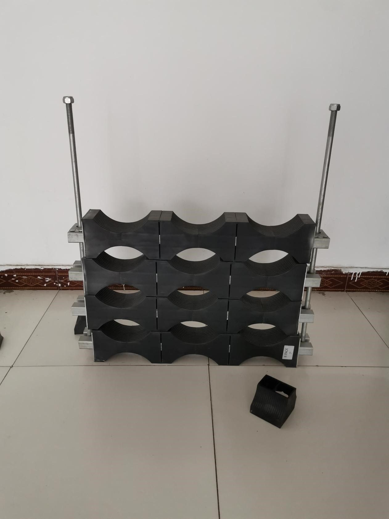 Buy Standard And Non Standard Sizes Packaging Frame For Tubing / Casing ...