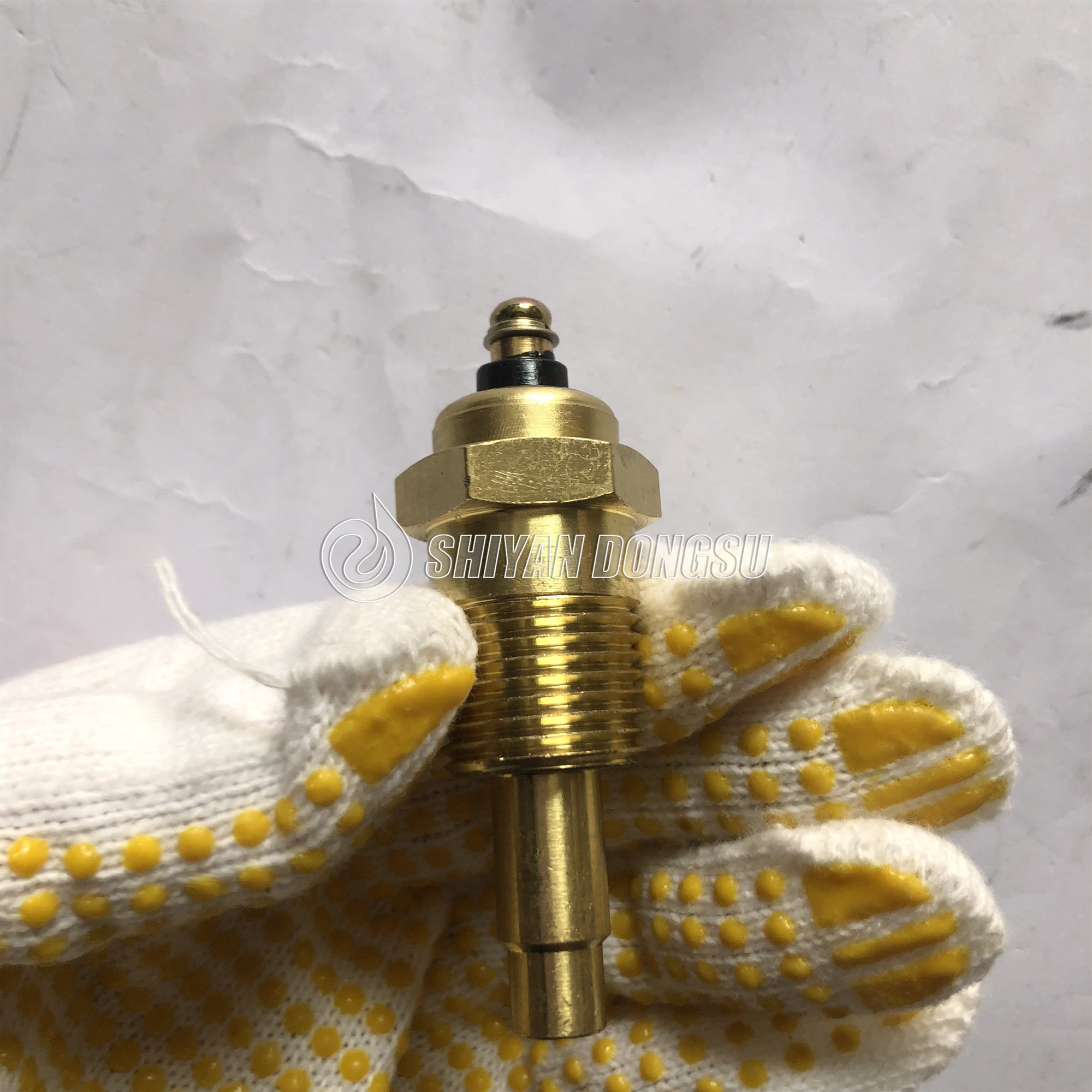 Buy New Aftermarket Isf3.8 Diesel Engine Water Temperature Sensor ...