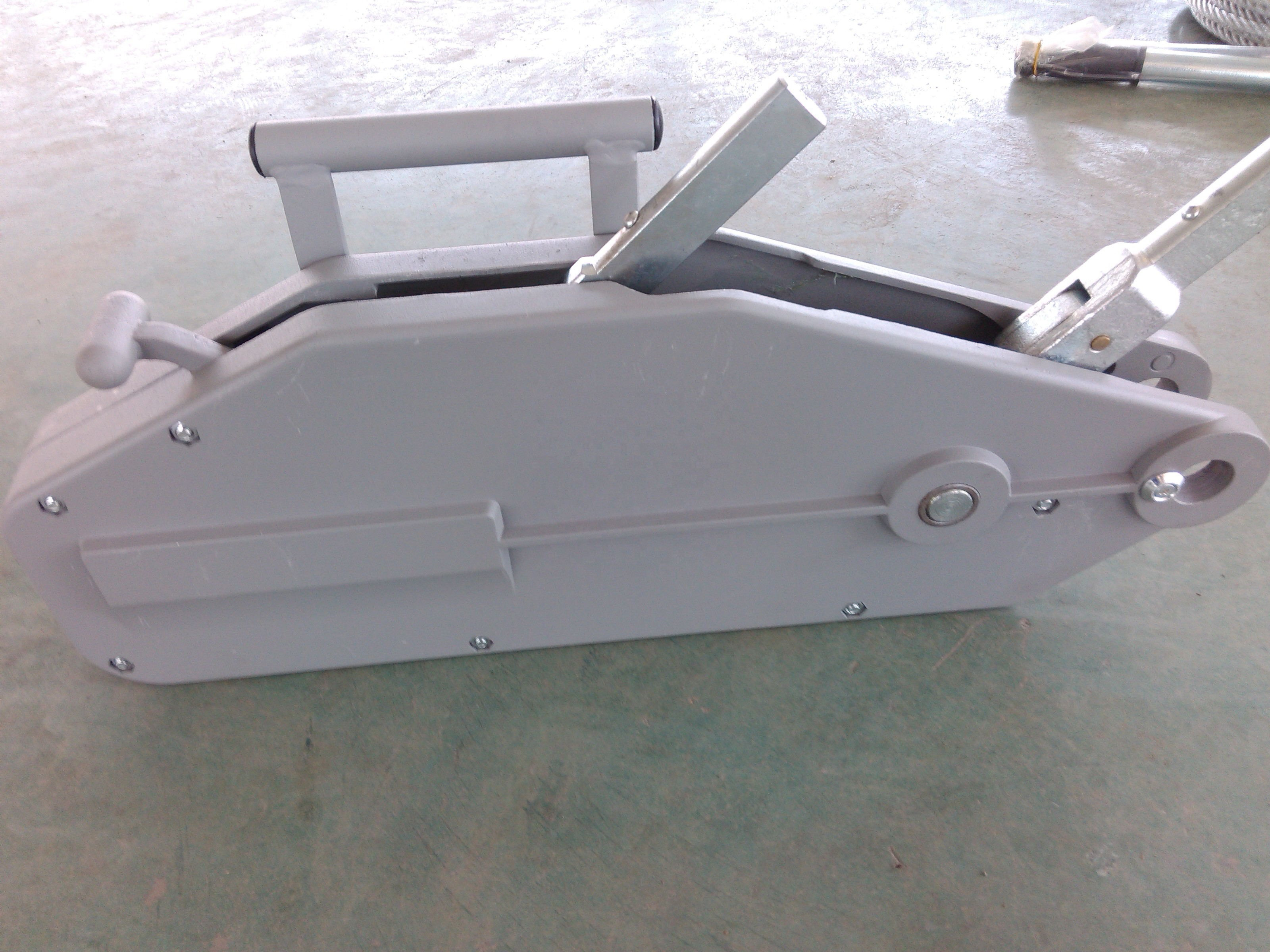 Buy Quality Wire Rope Pulling Hoist Hand Hoist With Wire Rope For ...