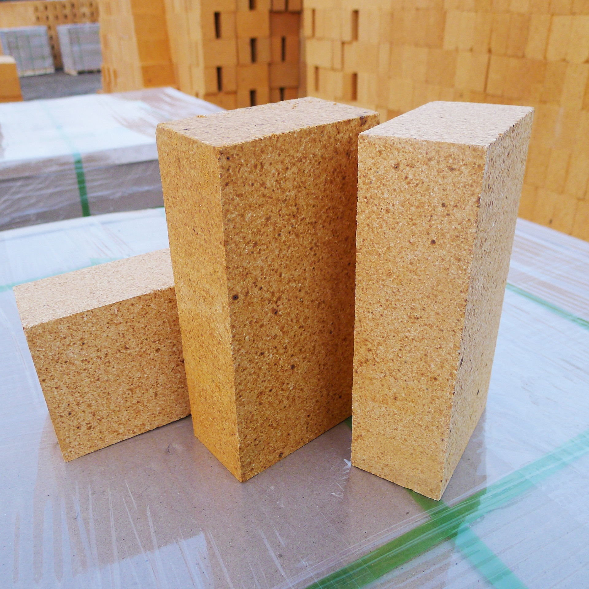 Buy Round Fire Brick Fused Corundum Clay Curved Fire Composite Mullite ...