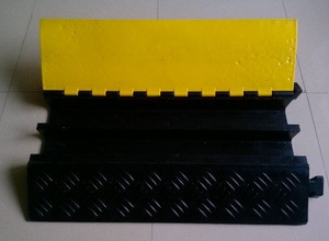 Buy Rubber Deceleration Strip Rubber Speed Bumps For Sale Deceleration ...