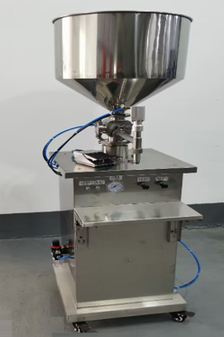 Buy Gz-1 Paste Liquid Dual-purpose Filling Machine from Wuxi Qunxing ...