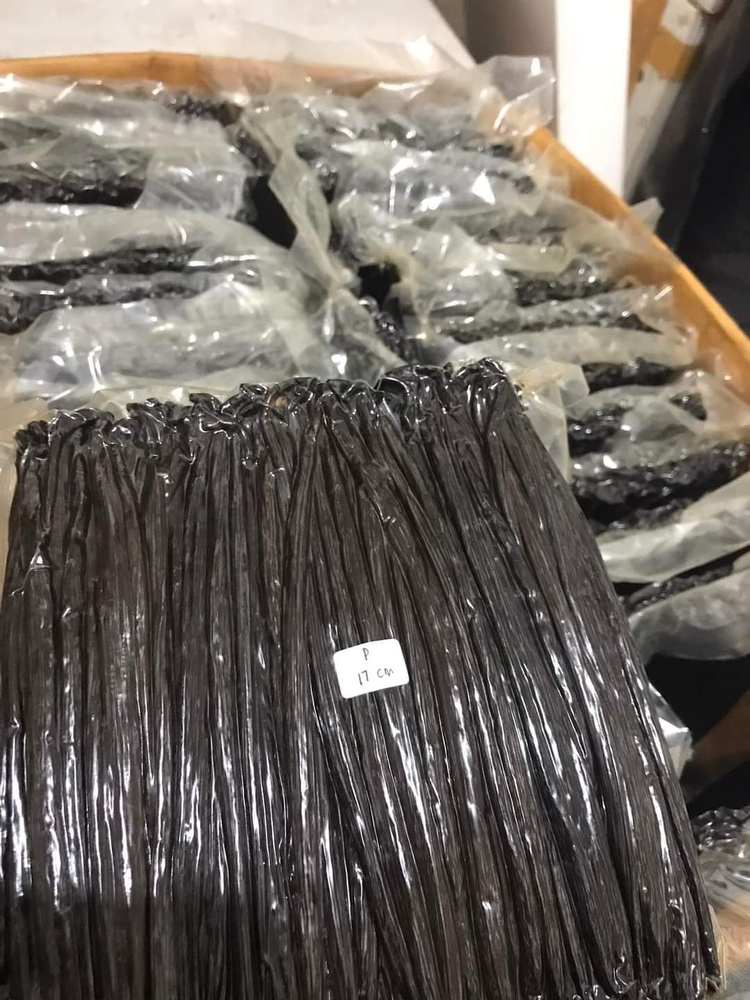 Buy Vanilla Beans from intraz global export, Indonesia | Tradewheel.com