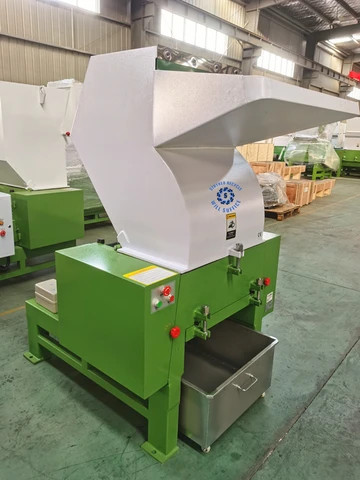 Buy Medium Speed Granulator Plastic Runner Sprues Recycling Crusher ...