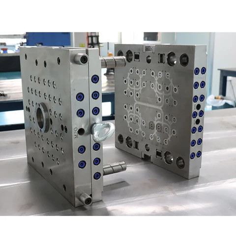 Buy Three Part Syringe Plunger Mold from Weilunte Precision Mold ...