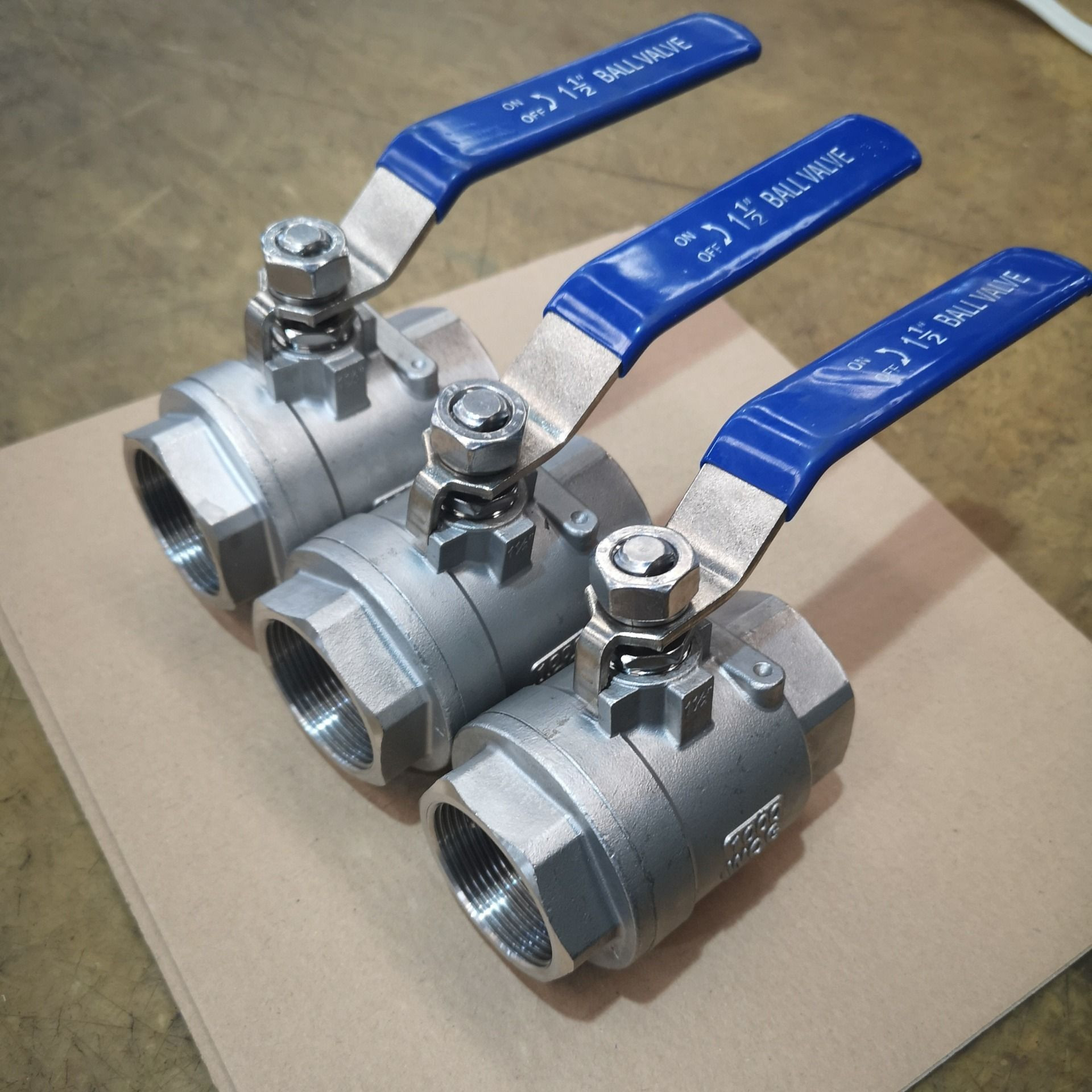 Buy Npt Threaded 3 Pc Ball Valve from Qingdao Fluido Industrial Co ...