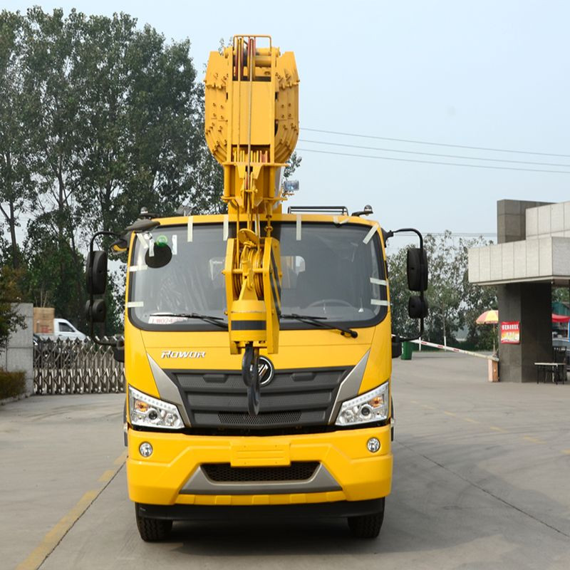 Buy Heavy Duty 8t Truck Crane from Shandong Guihe Construction ...