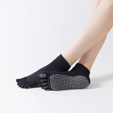 Buy Four Seasons Wear Sports Ladies Yoga Socks Hot Sale Nice Price ...