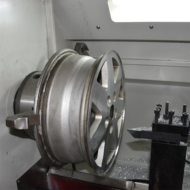 Buy Alloy Wheel Lathe Ck6160w Wheel Cutting Lathe Machine from Taian ...