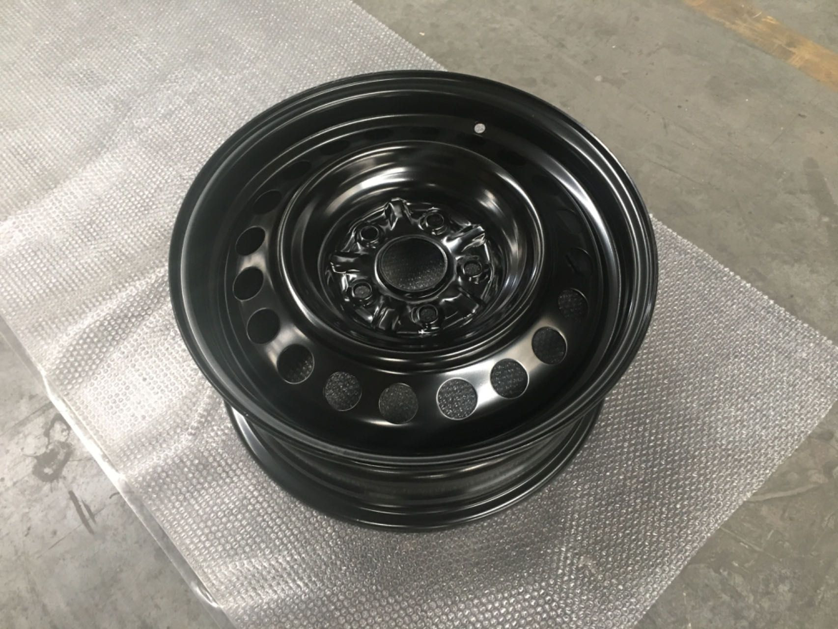 Buy Snow Wheel from NINGBO HAOLONG AUTO PARTS CO.,LTD., China ...
