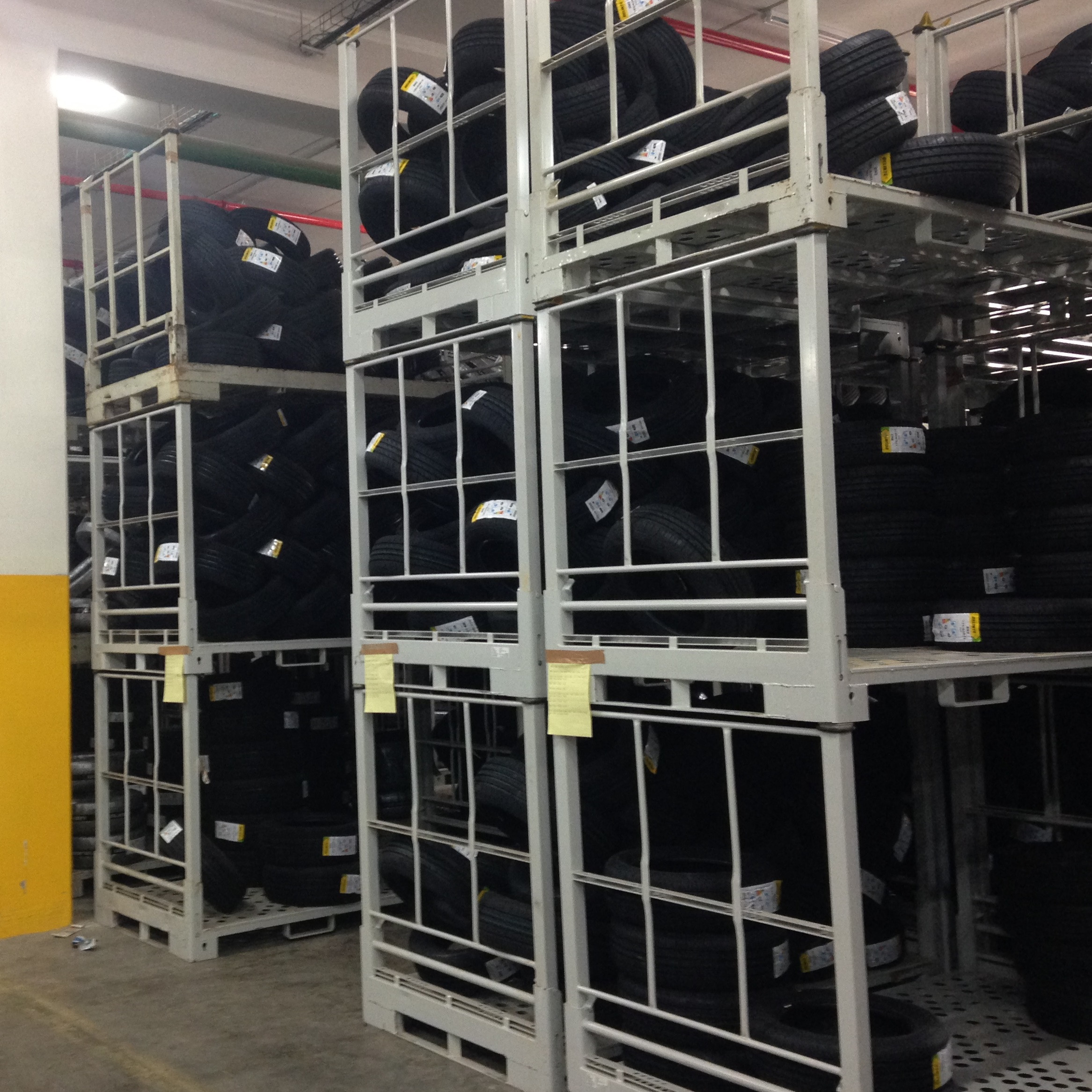 Buy Powder Coated Heavy Duty Tyre Pallets Rack Tire Display Storage ...