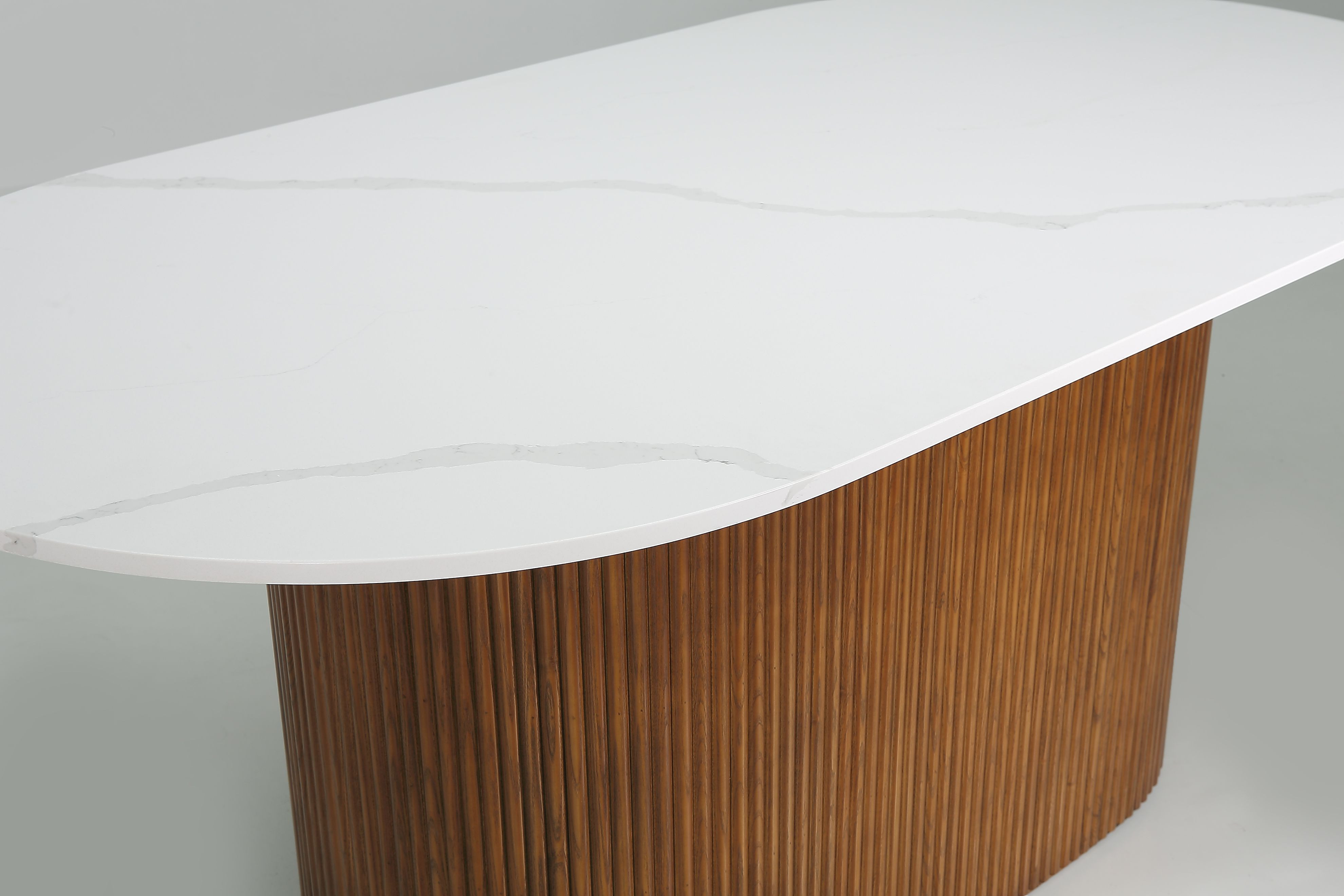 Buy Alera Table from SLK Home, Canada | Tradewheel.com