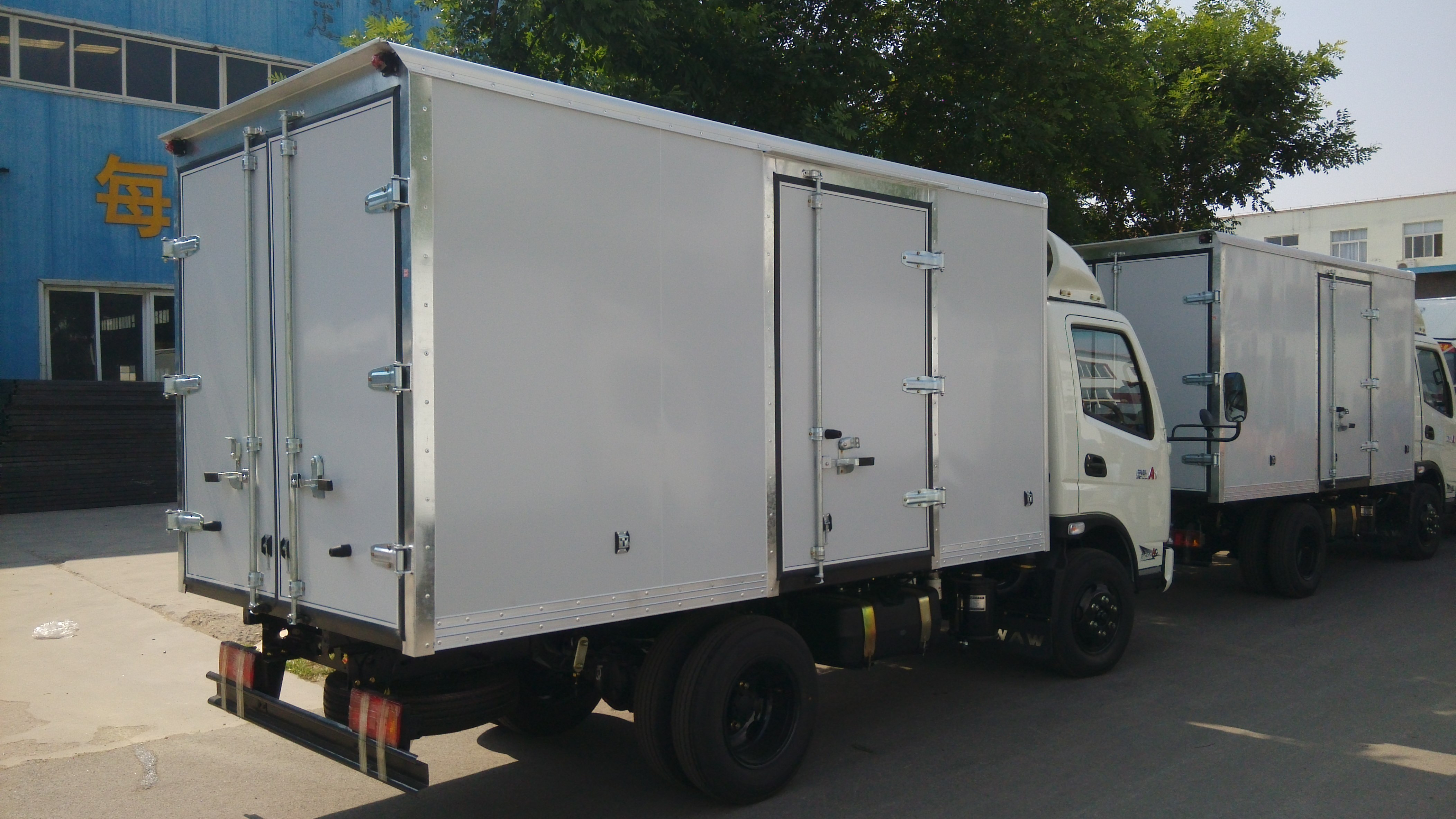 Buy Dry Box Truck Body/fiberglass Truck Van Body from Henan Zest ...