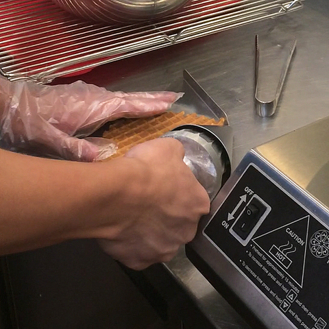 Buy Stainless Steel Manual Waffle Cone Form Tool Ice Cream Cone Maker ...