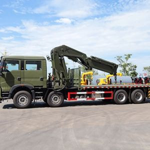 Buy 4x2 Compact Knuckle Boom Truck Crane With Remote Control And ...