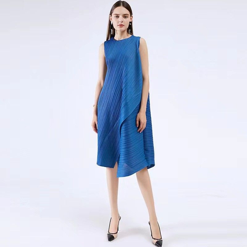 Buy Premium Dress Summer Plus Size Women's Sleeveless Solid Color Loose ...