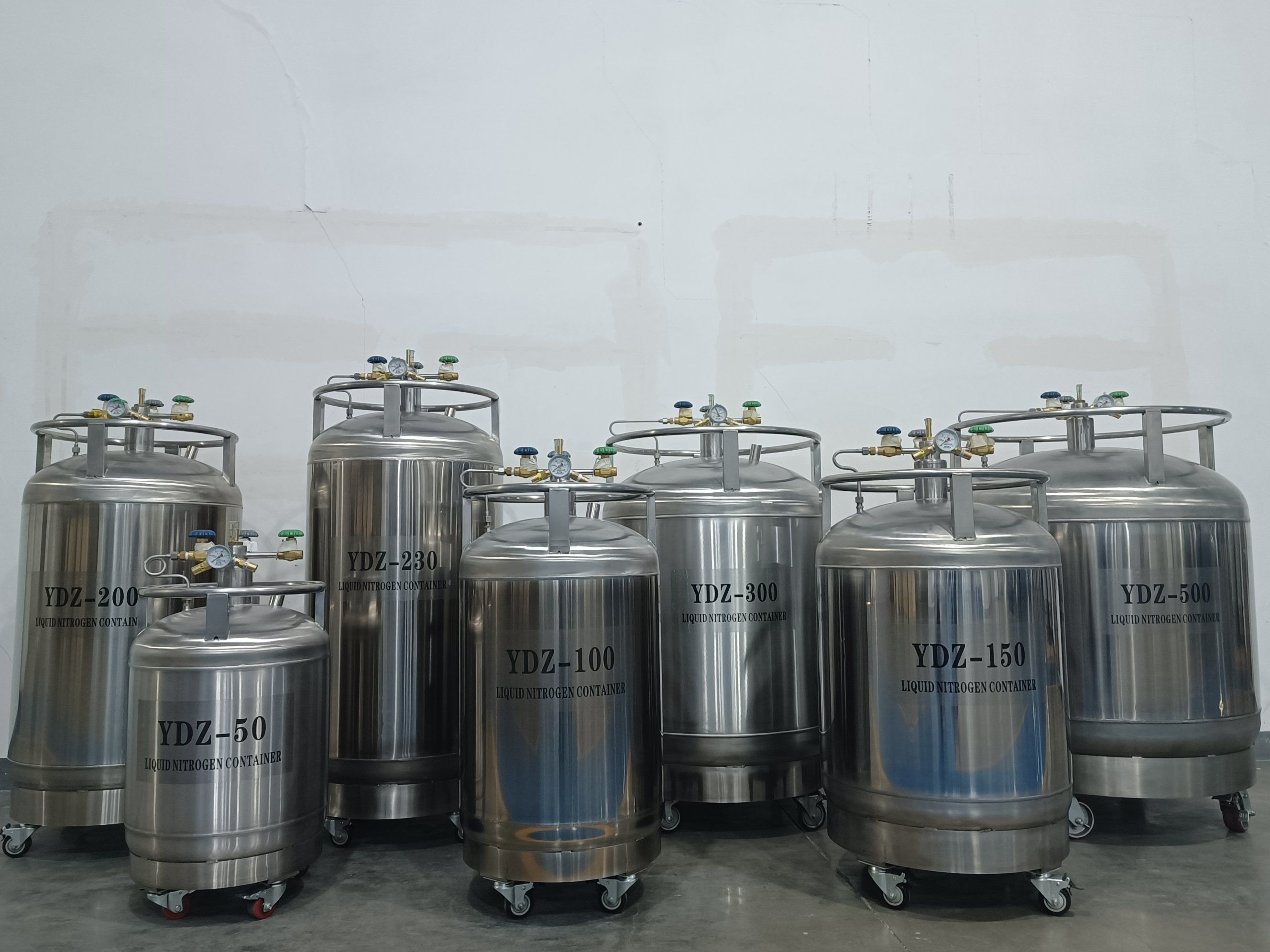 Buy Stainless Steel Self Pressurized Liquid Nitrogen Tank Ydz-200l For Ln2 Storage And ...