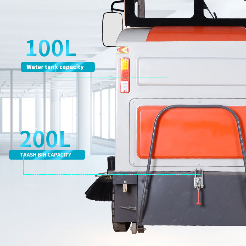Buy Sealed Cab Water Tank Cleaning Machine Dust Cleaning Machine ...