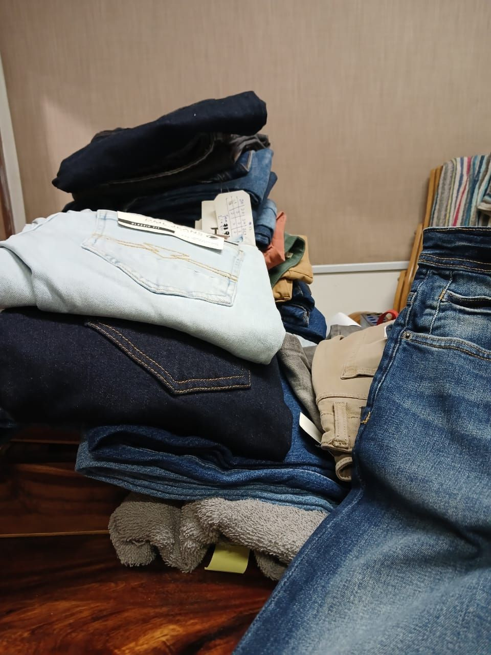 Buy Denim Jeans from Craftes Emporium, USA | Tradewheel.com