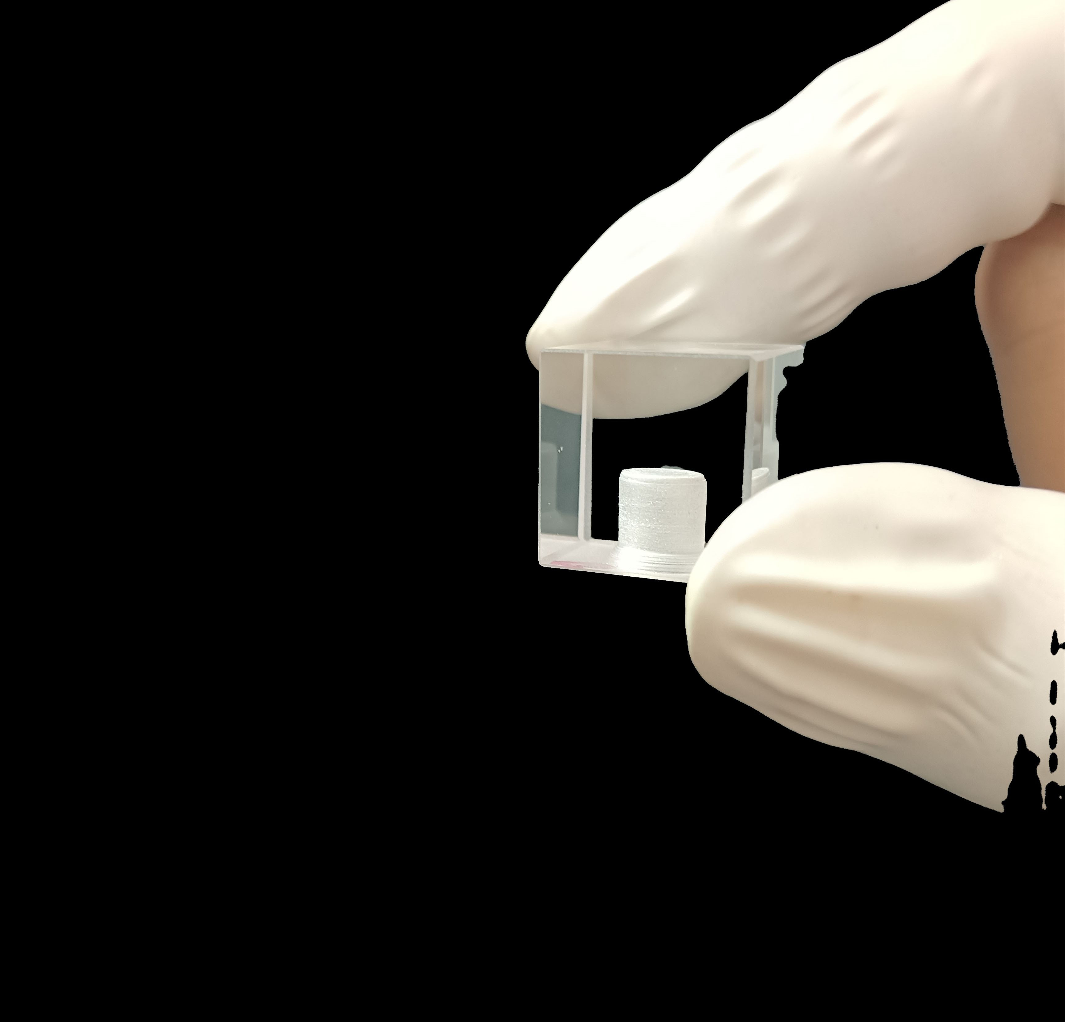 Buy Cubic Prism from Changchun Heqi Photoelectric Technology Co., LTD ...