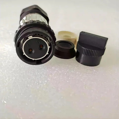 Buy 2 Way Dc Plug Connector Ericsson Rnt 447 32/02 For Rru Power ...