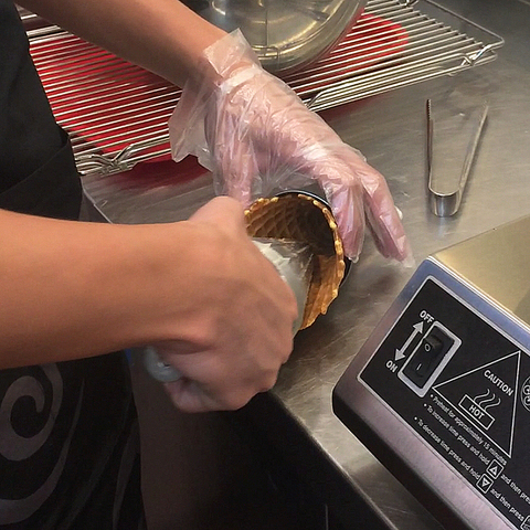 Buy Stainless Steel Manual Waffle Cone Form Tool Ice Cream Cone Maker ...