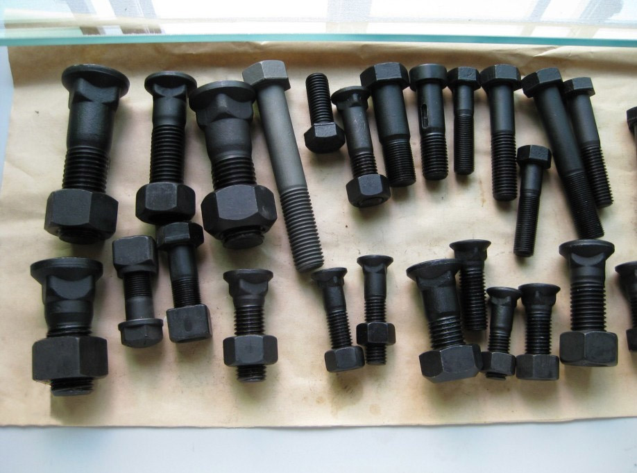 Buy Track Shoe Bolts Nuts 7t1000/5p8221 from Xiamen Winsun Machinery Co ...