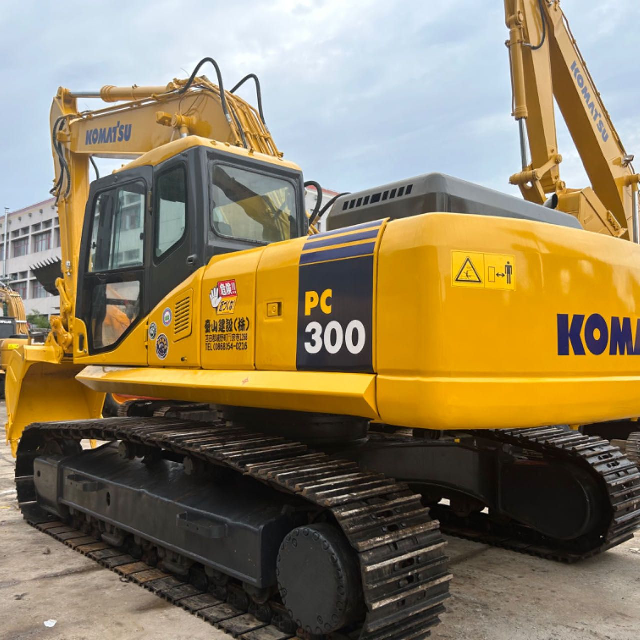 Buy High Quality 90% New 100% Ready Used Komatsu Pc300 Excavator ...