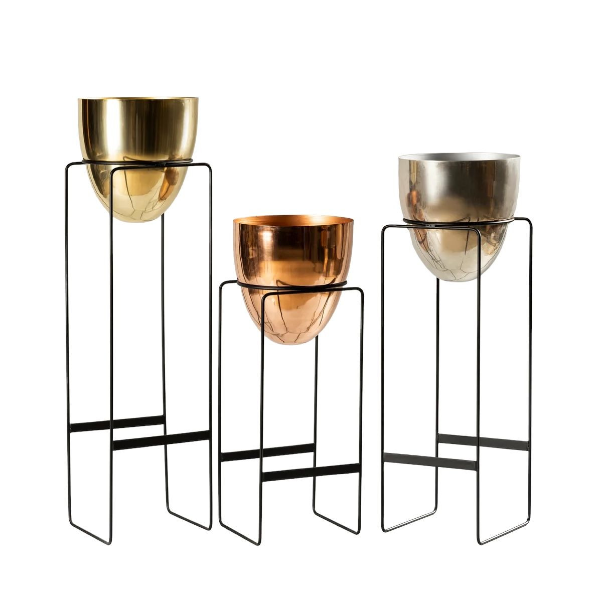 Buy Planters from CRAFTSMITH EXPORTS, India | Tradewheel.com