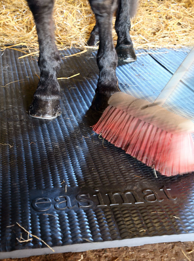 Buy High Quality Horse Mat Waterproof Easily Clean, Cow, Sheep Trailer ...
